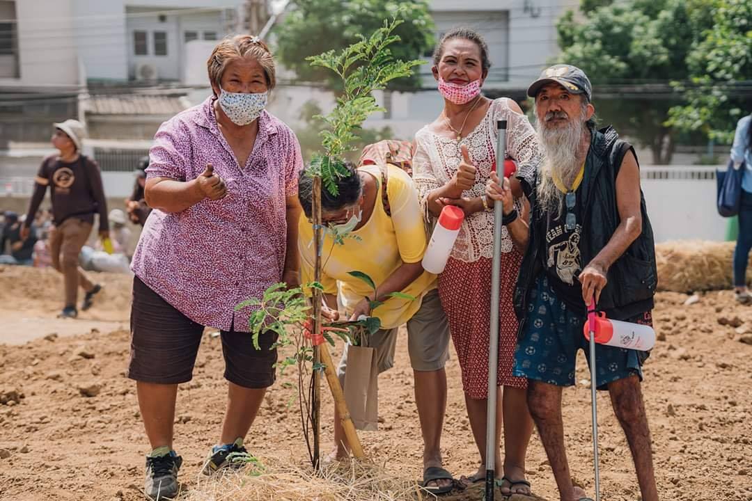 Help for the homeless: destitution in times of the pandemic - Chiang ...