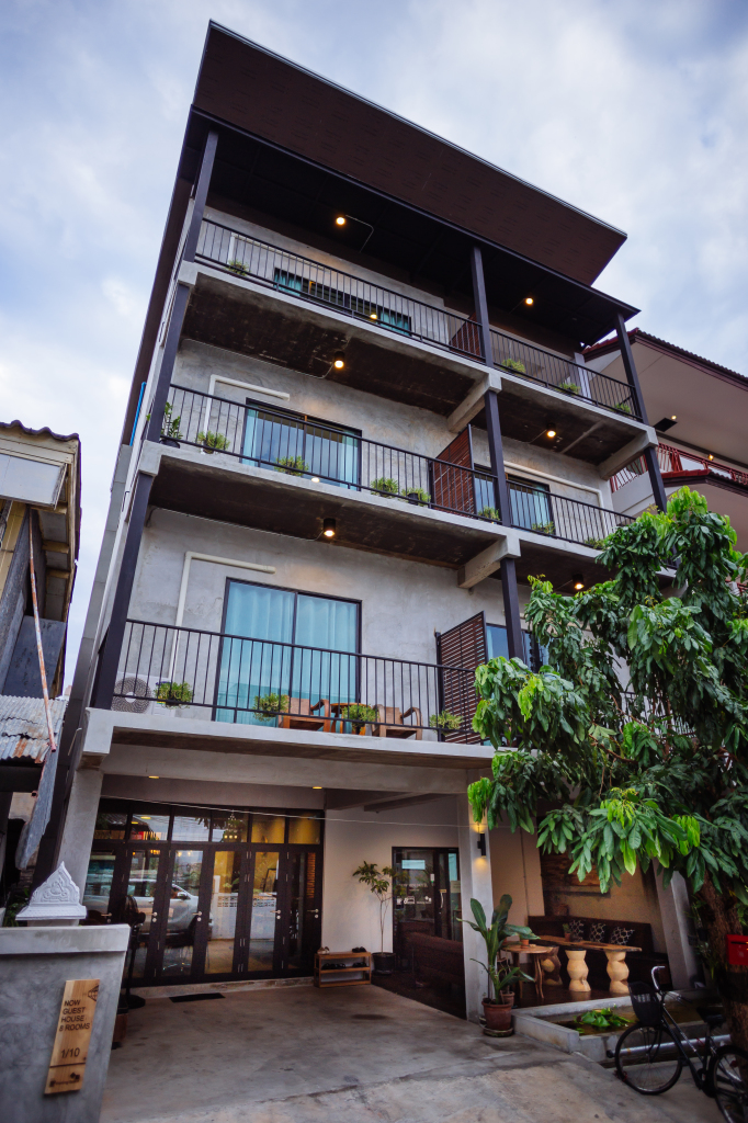 Now Mini Hotel