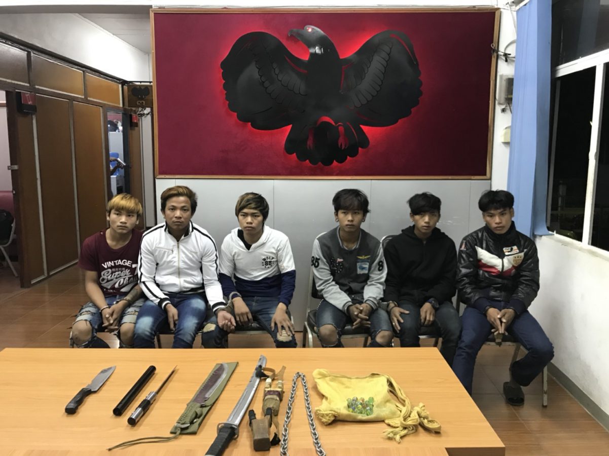 Bua Dam Gang Teens Stab Tai Yai Man Six Times at Busy Market - Chiang ...