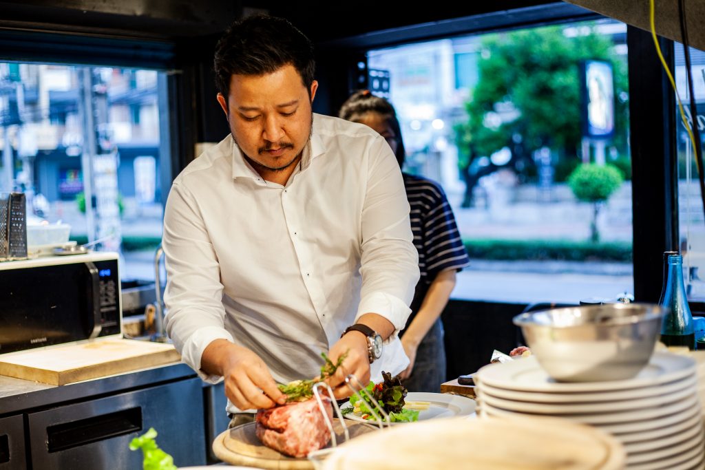 Chef Clint Steak | สเต็กสูตรเด็ดจากเชฟมือฉมัง - Chiang Mai Citylife